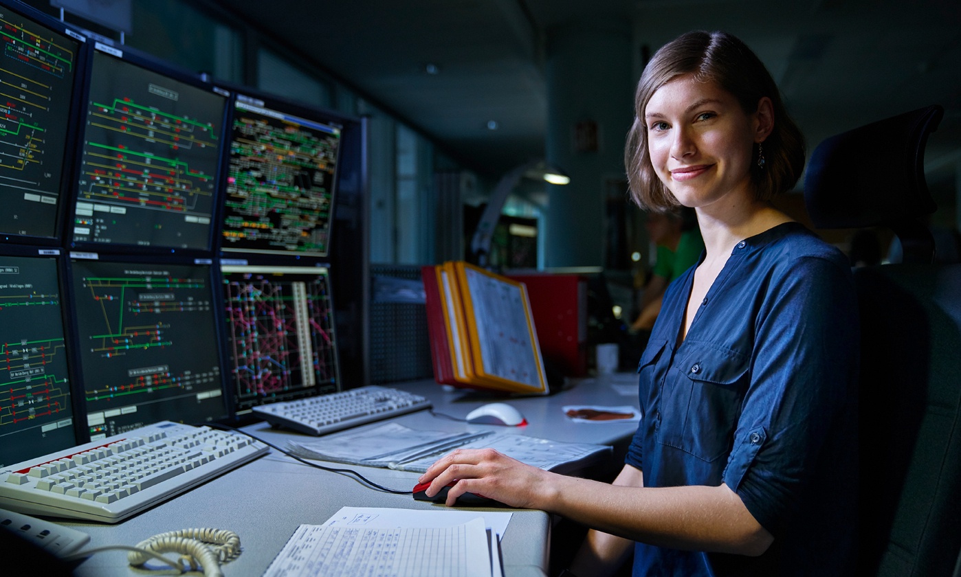 Werde Zugverkehrssteuerer (w/m/d) in Bayern in Coburg - Deutsche Bahn AG | HeyJobs